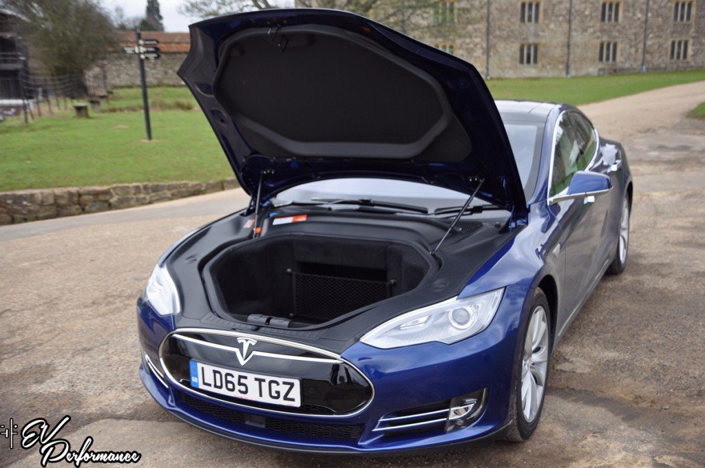 Our First Drive In A Tesla Model S 85 | EV Performance