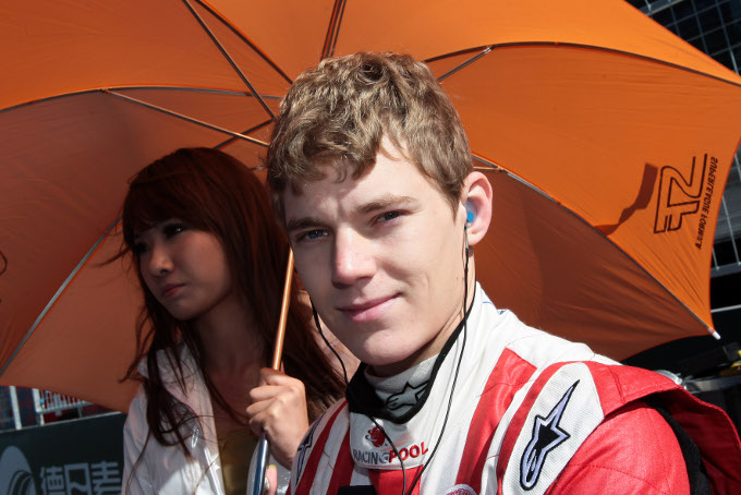 Ben Hanley Replaces NEXTEV'S Oliver Turvey In Berlin EPrix | EV Performance