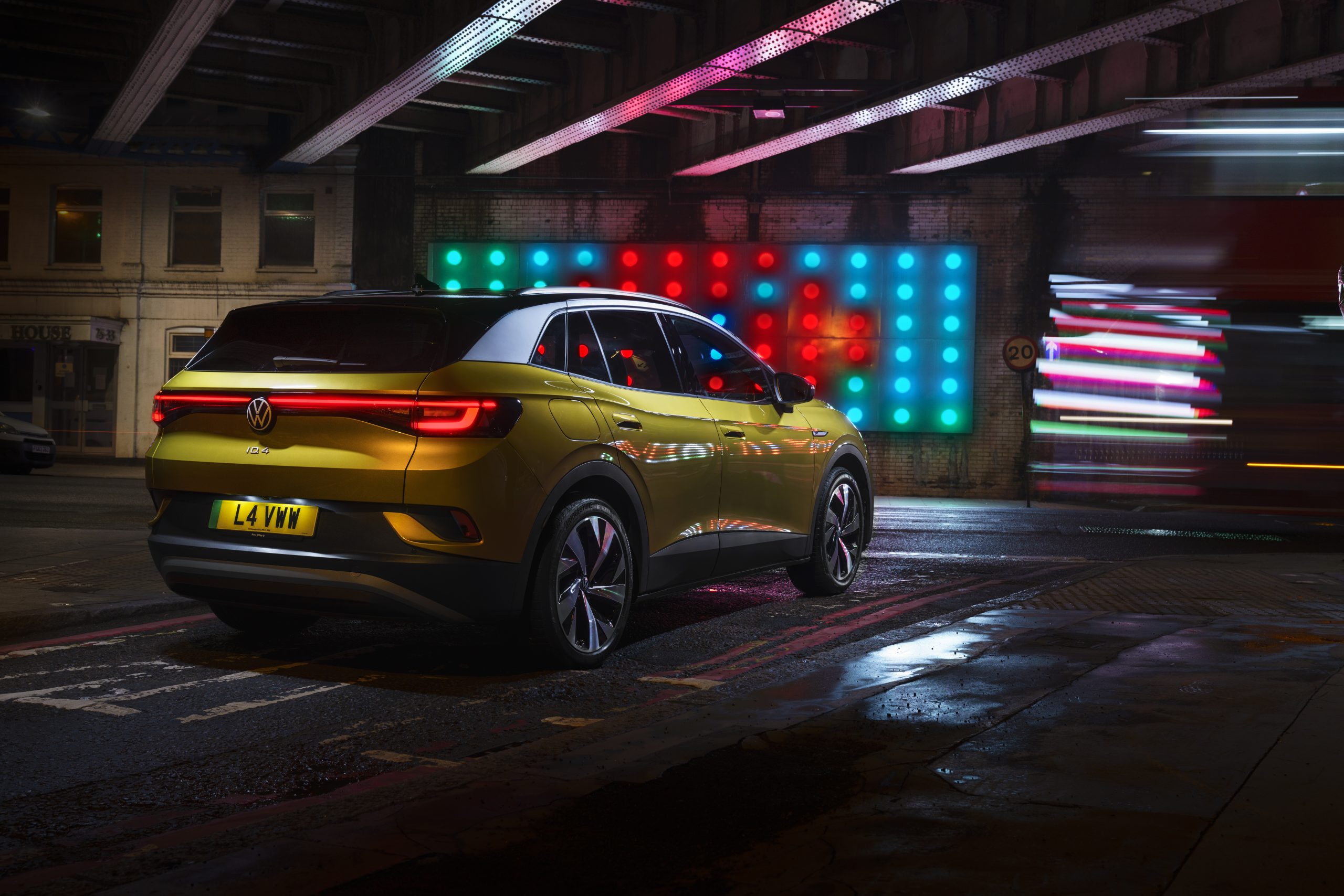 The Tech Behind VW ID.3 And ID.4 | EV Performance