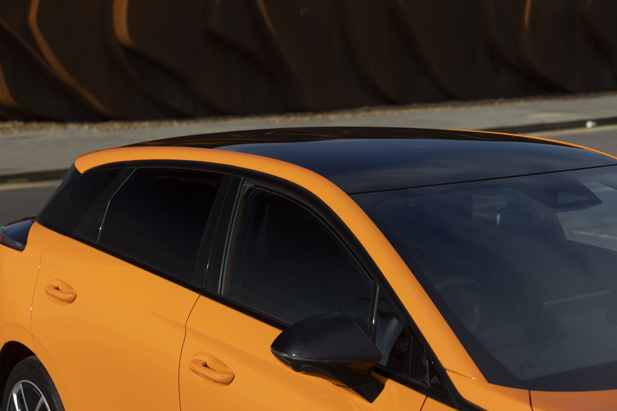 MG Unveils New MG4 EV Extended Range | EV Performance