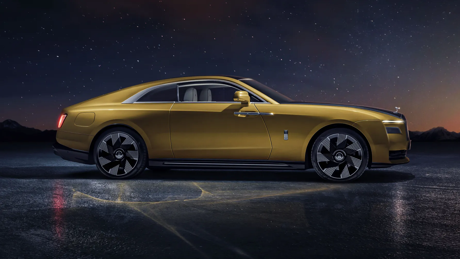 Electric Elegance: Introducing The Rolls-Royce Spectre | EV Performance