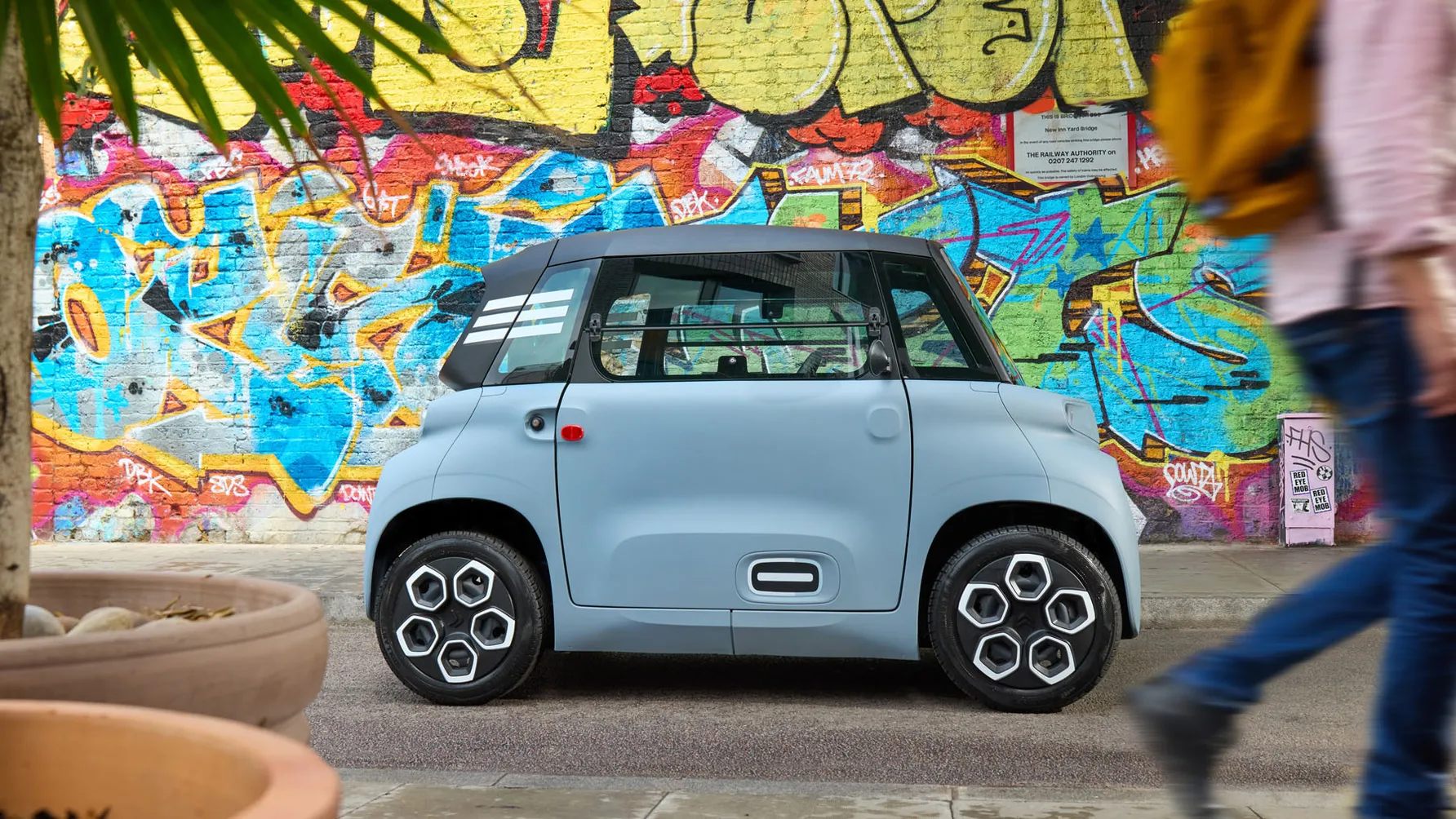 Citroen: Championing Affordable, Fast-Charging Electric Vehicles | EV ...