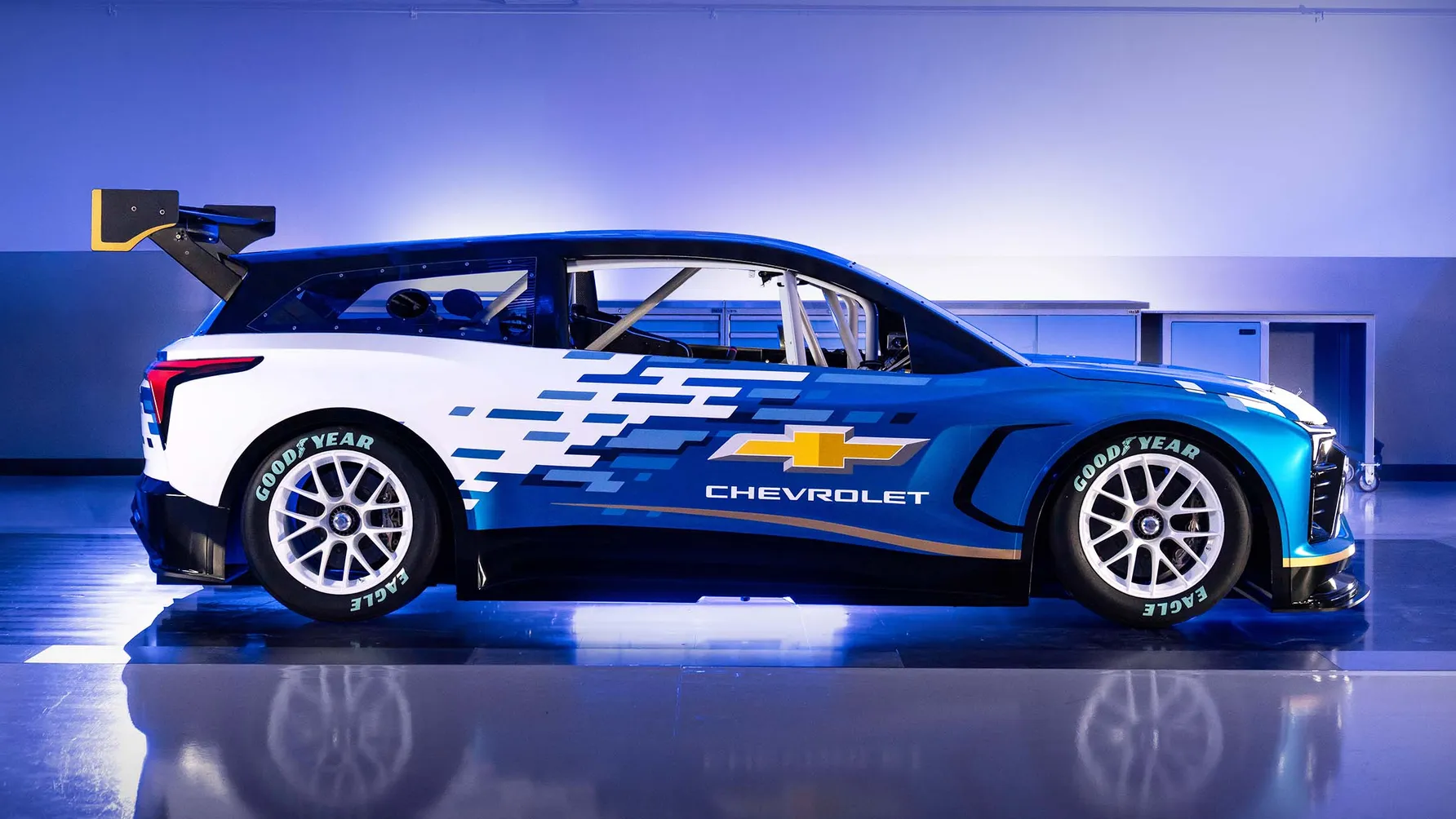 Chevrolet’s 1,318bhp Blazer EVR: The Future Of NASCAR Goes Electric ...